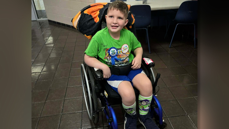 'Good humans still do exist': Kerrville boy fighting cancer gets new ...