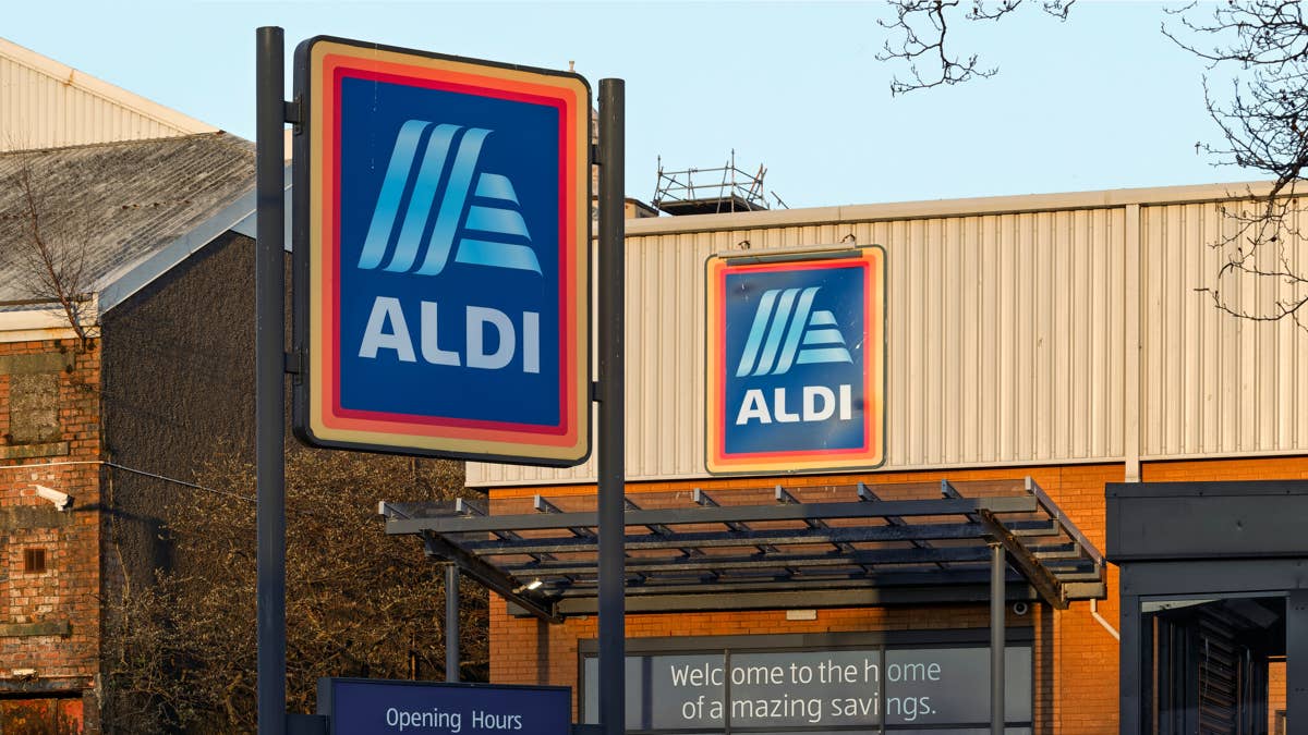 Aldi's $20 tanning pool is perfect for backyard lounging all summer long