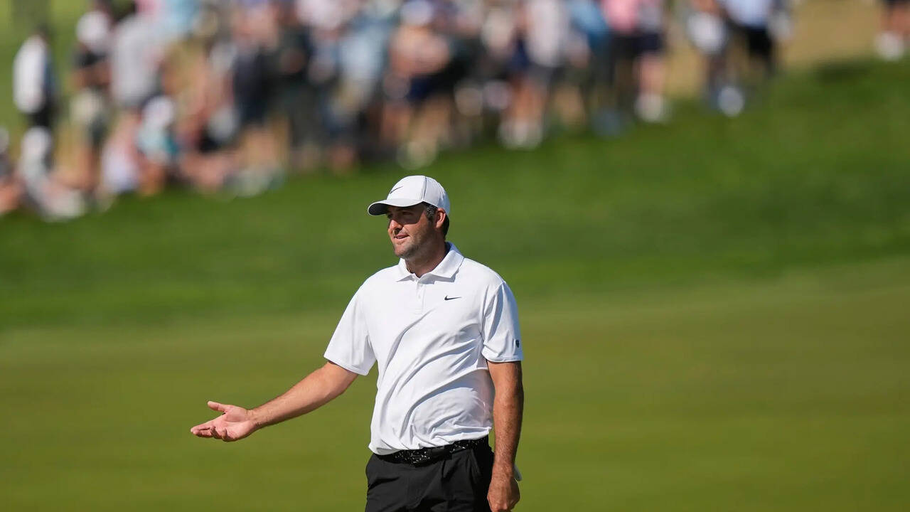Scottie Scheffler struggles with putting in PGA Championship, eyes ...