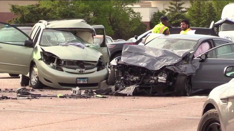 Route 41 reopens after crash investigation in Highland Park: officials