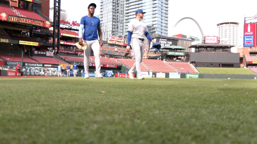 Show-Me Showdown: Cards, Royals battle for Missouri supremacy