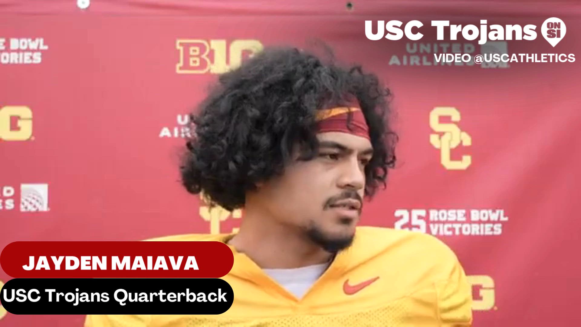 USC Trojans discuss throwing on the move