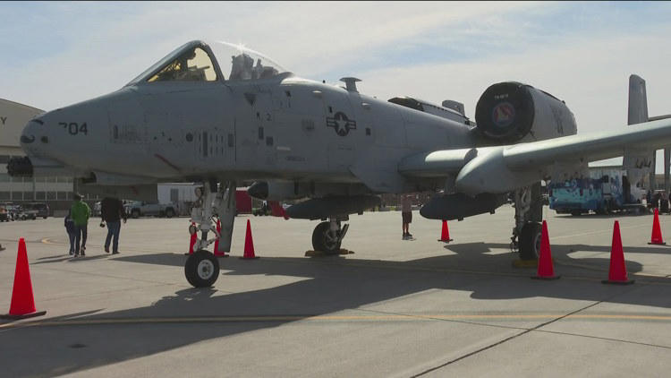 Gunfighter Skies 2026 draws thousands to Mountain Home for thrilling ...