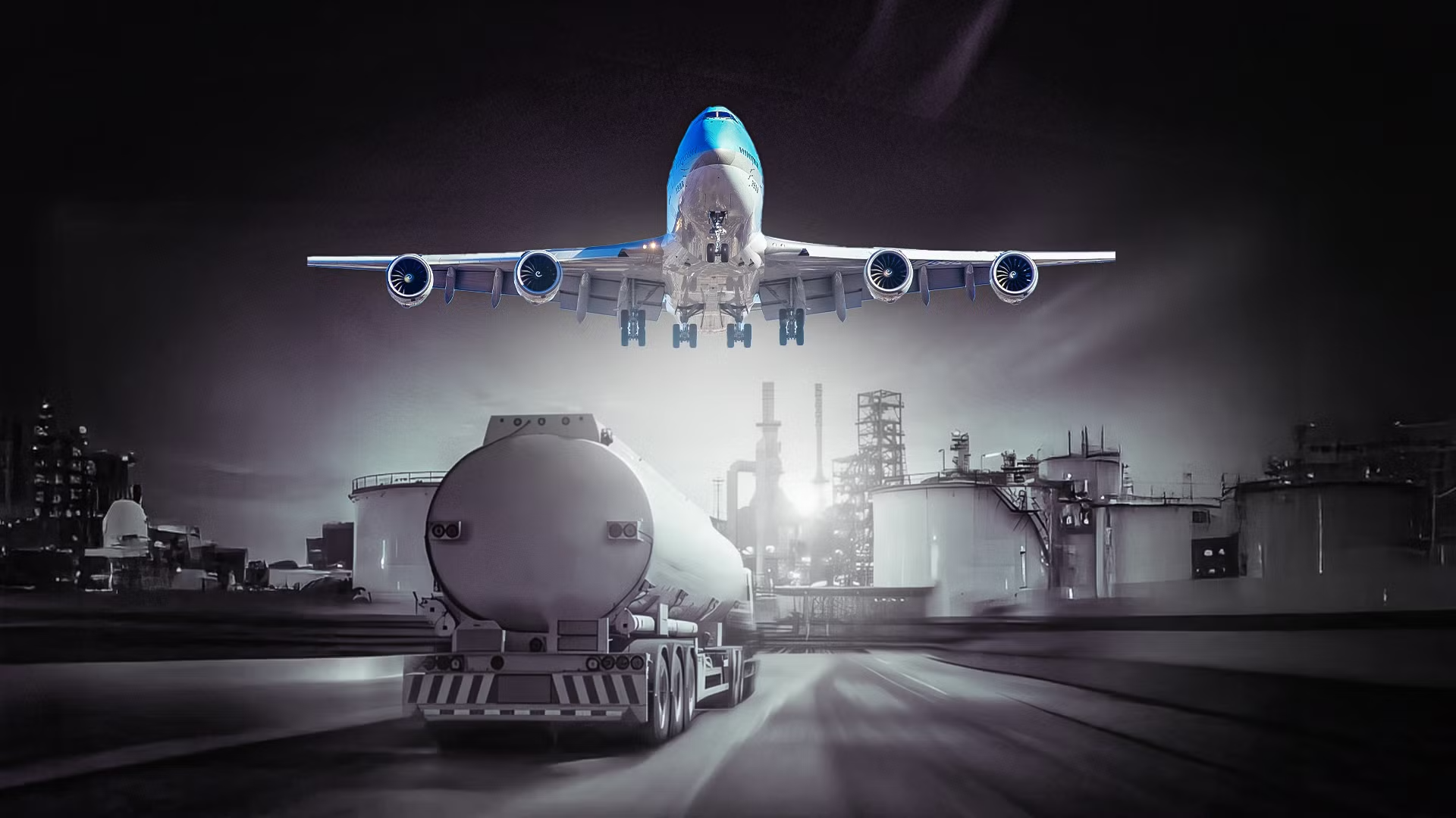 How many miles per gallon does a Boeing 747-8 get?