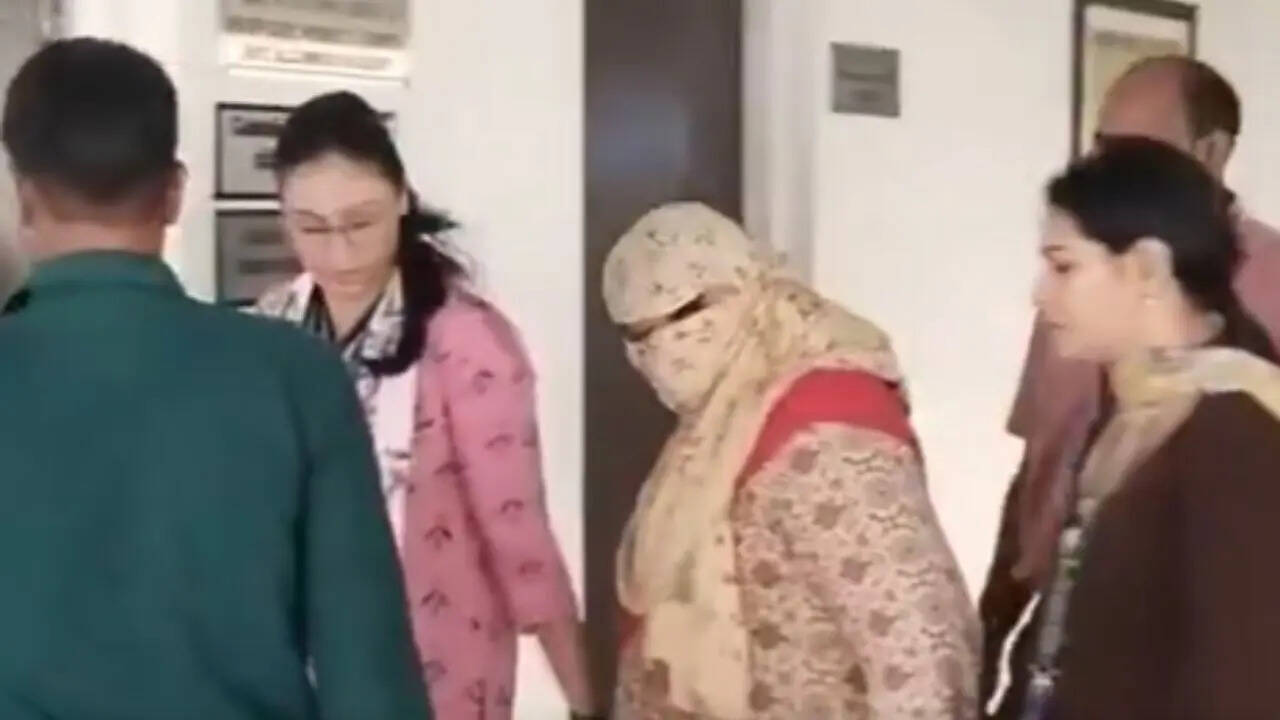 NEET paper leak case: Biology lecturer Manisha Mandhare sent to 14-day ...