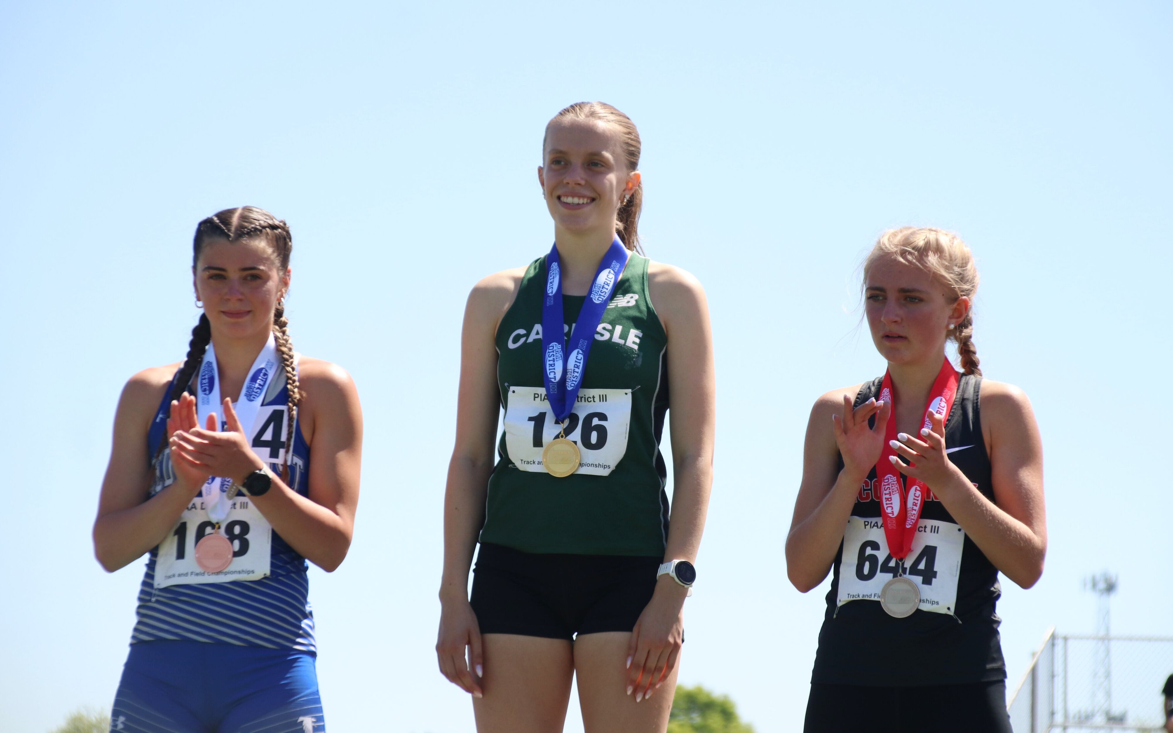Carlisle’s Ana Bondy notches 10th District 3 medal with 1600 meter gold