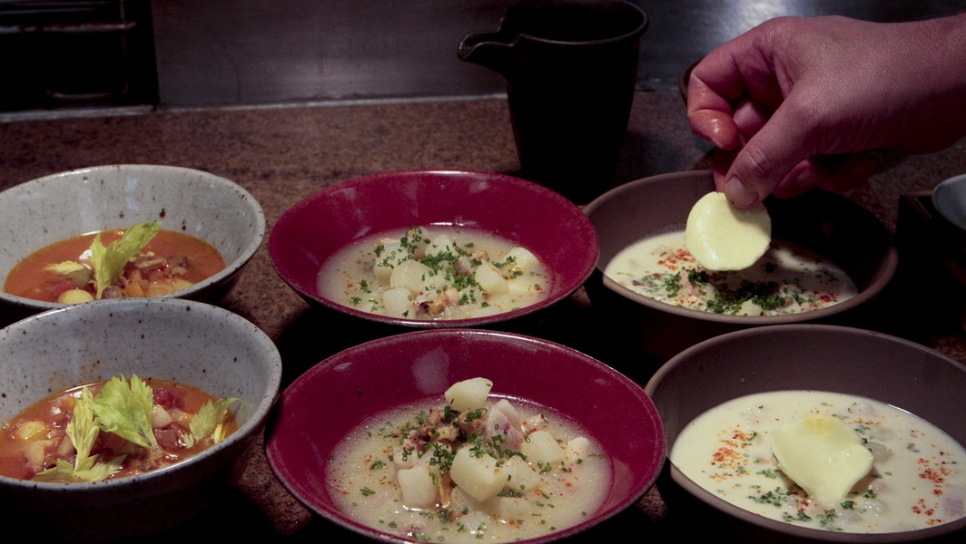 Seafood chowder secrets for cozy nights
