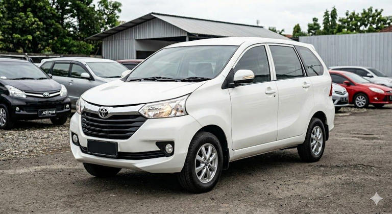 Mobil bekas servis lengkap punya nilai tambah, ini alasannya