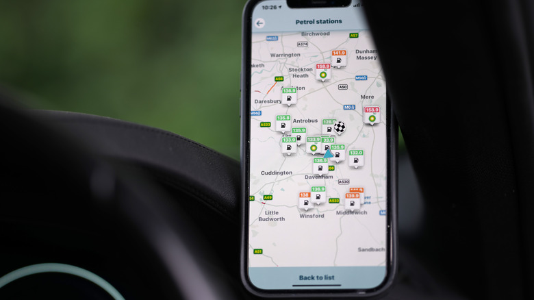 5 of the best iPhone apps for saving money on gas
