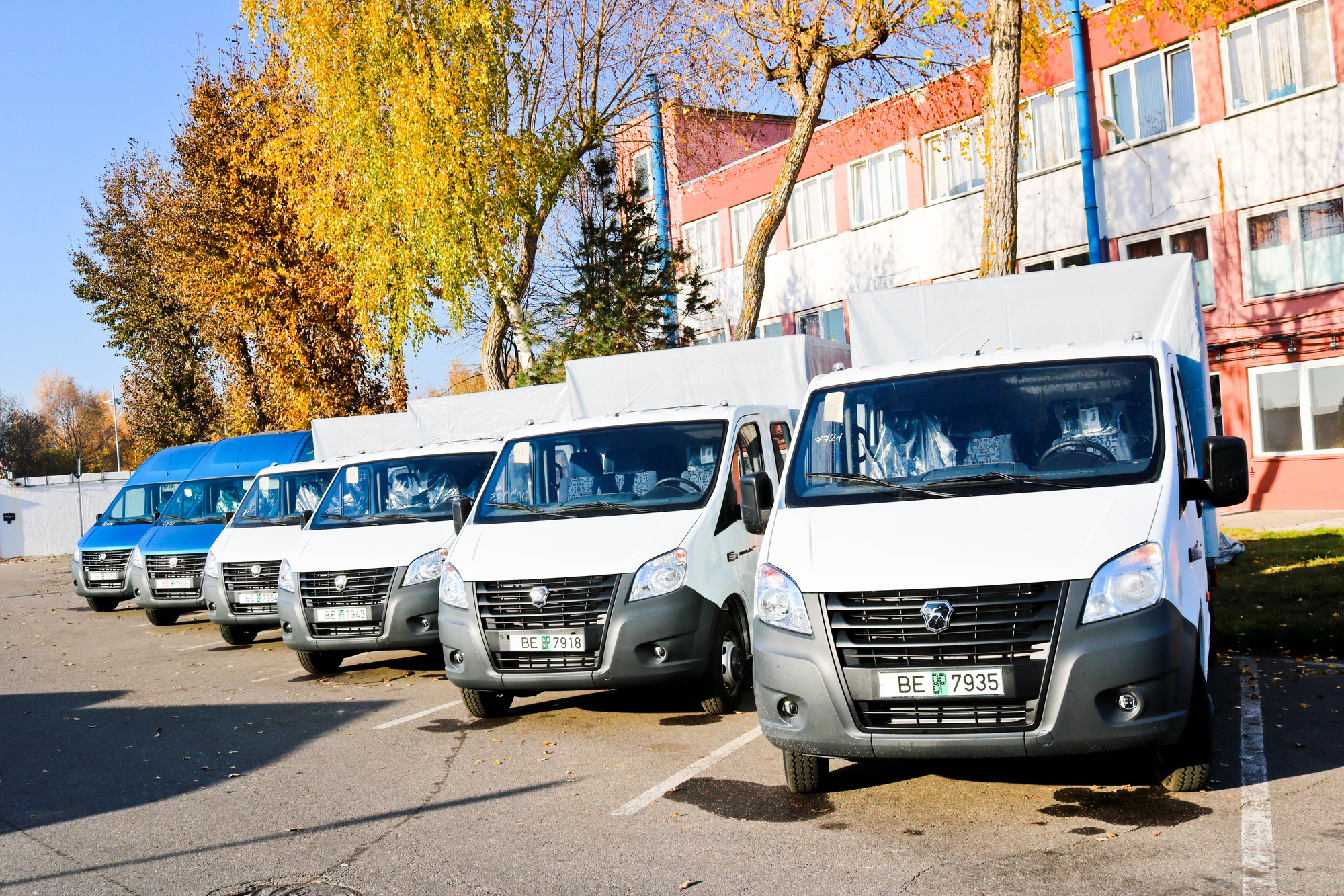 Why electric vans get a 60% cheaper MOT and a three year reprieve from ...