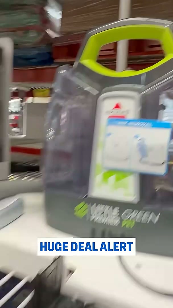 Sam's Club is discontinuing this Bissell pet cleaner — 45% off!