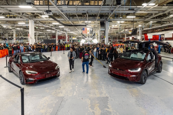 Tesla just cleared out Model S and X: Is the Model 2 finally next?