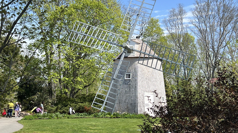 New England's largest public garden is a charming Cape Cod gem with art ...