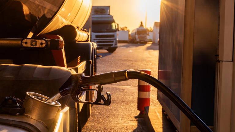Truck diesel vs car diesel pumps: What's the difference?