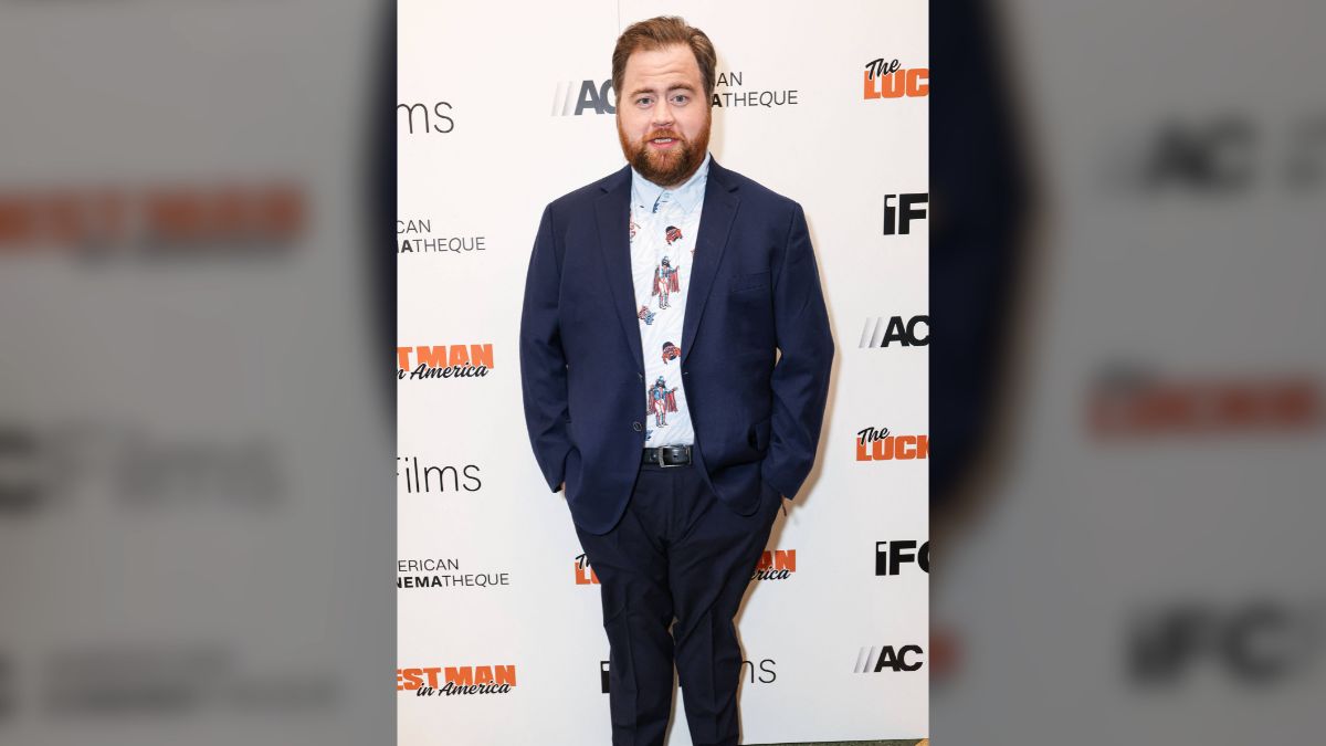 Paul Walter Hauser shares dramatic before-and-after weight loss photos