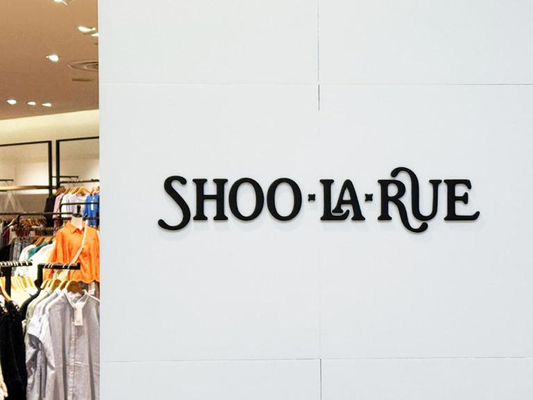 「心配性で荷物多め」な人に! 【SHOO・LA・RUE】でオススメな「大きめバッグ」