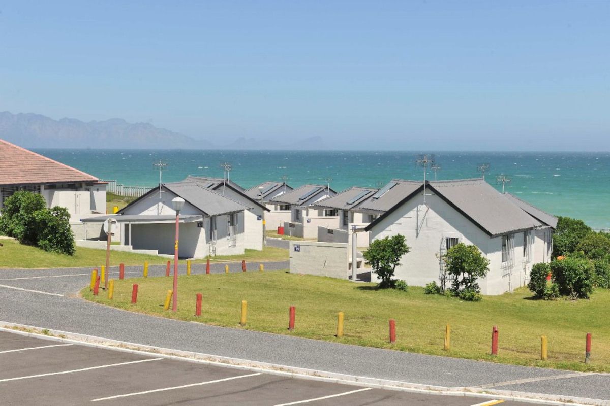 Tragedy as teenager missing at Monwabisi Beach