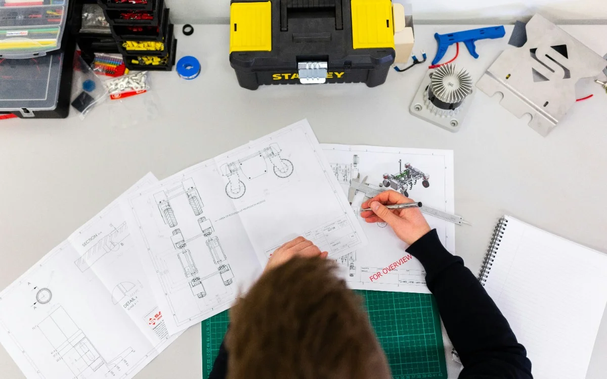 A mechanical engineer who builds cars just told us what the next big ...