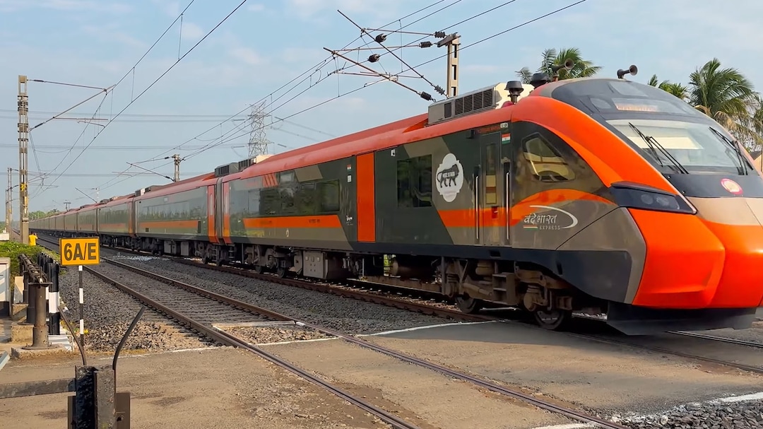 Bengaluru gets new train to Mumbai after 30 years; Vande Bharat ...