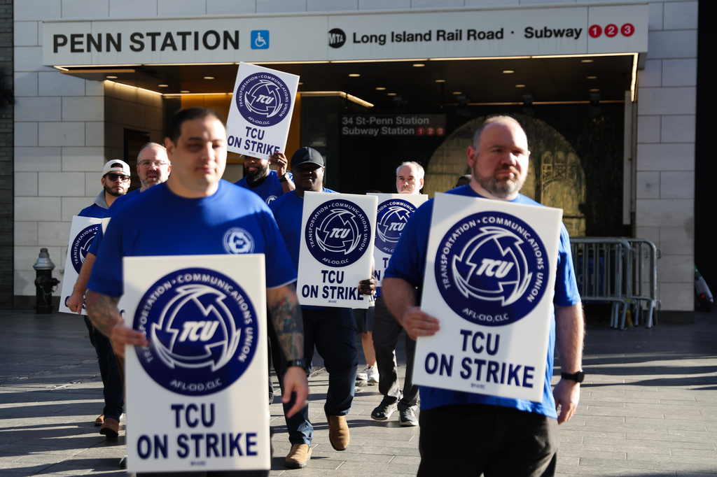 North America’s largest commuter rail system remains shut a second day ...