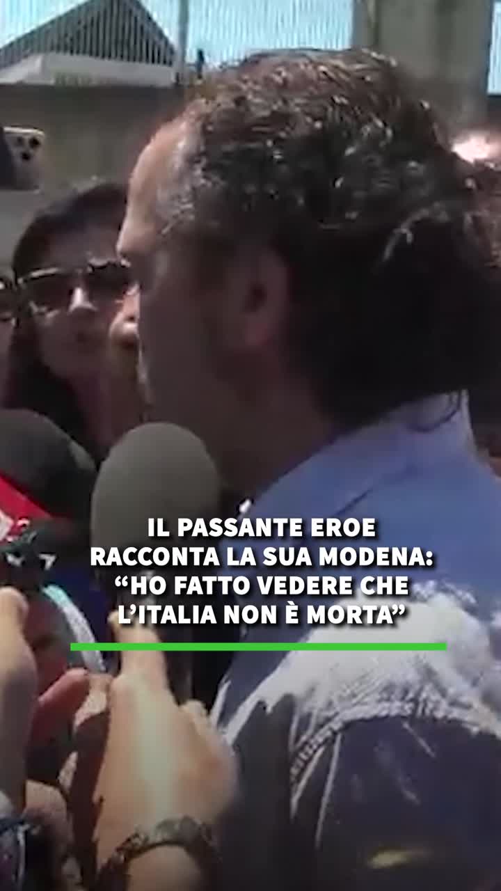 Il passante che ha bloccato l'aggressore: "Ho fatto vedere che l'Italia ...