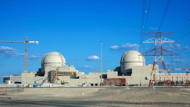 Emirate: Mullahs schießen Atomkraftwerk in Brand
