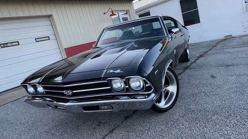 A Chevelle SS 396 returns with modern suspension and brakes