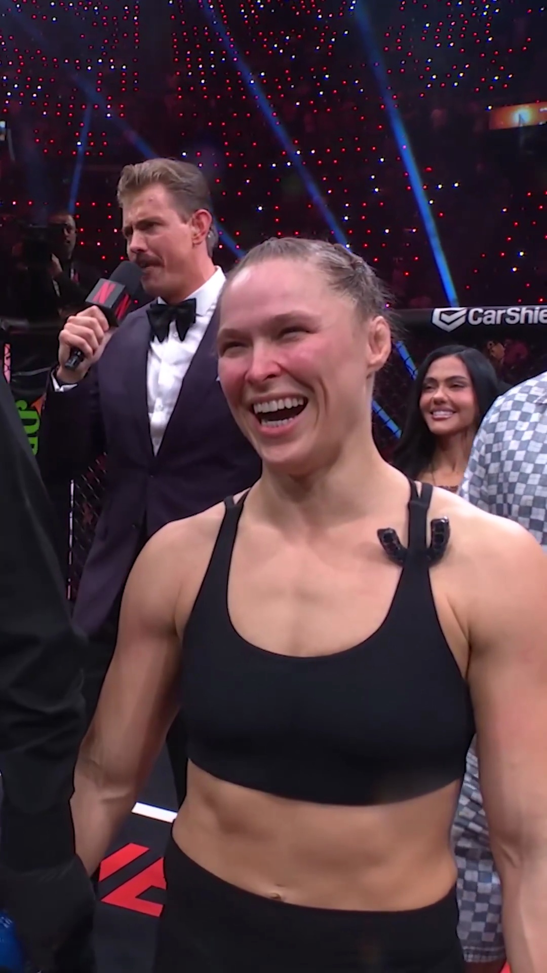 Ronda Rousey submits Gina Carano in round one on Netflix