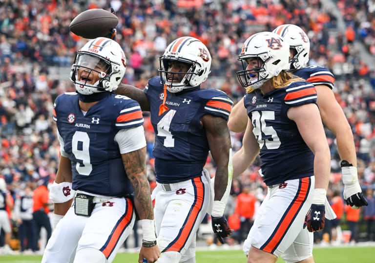 Key linebacker target commits to Auburn after Big Cat Weekend