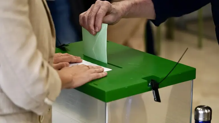 Programa electoral Adelante Andalucía para las elecciones autonómicas ...