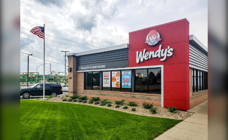 The Hidden Story Behind Wendys Famous Logo Will Surprise Fast-Food ...