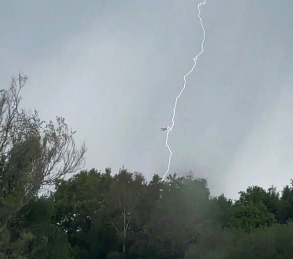 EasyJet flight struck by lightning minutes after taking off from London ...