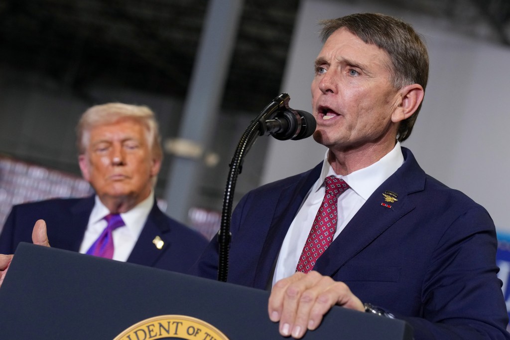 Thomas Massie's chances of defeating Trump and the billionaires