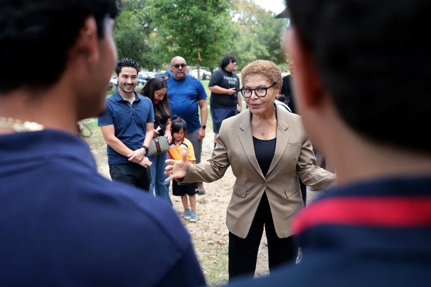 LA mayoral candidates vie for the crucial Latino vote. Bass has an edge ...