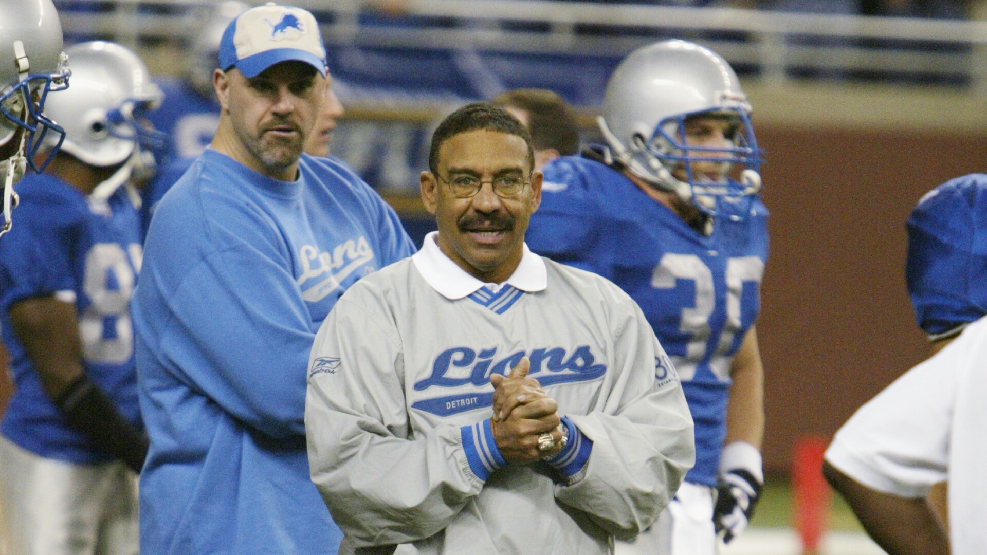 Sherman Lewis, longtime NFL assistant coach and college All-American ...