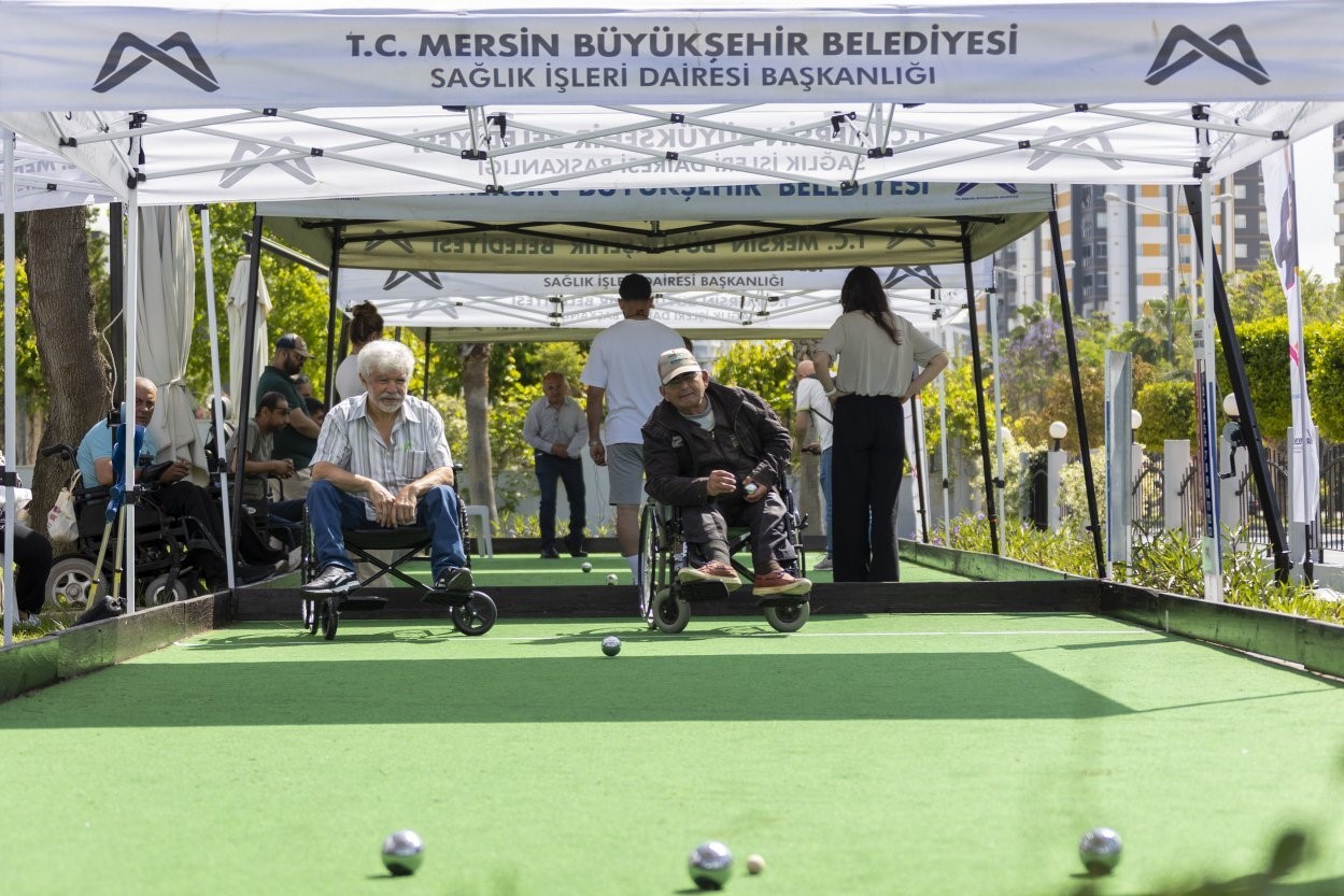 Mersin’de engelsiz rekabet: Bocce turnuvasında heyecan dolu anlar