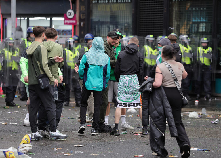 Police 'engaging' with Hearts after Celtic pitch invasion