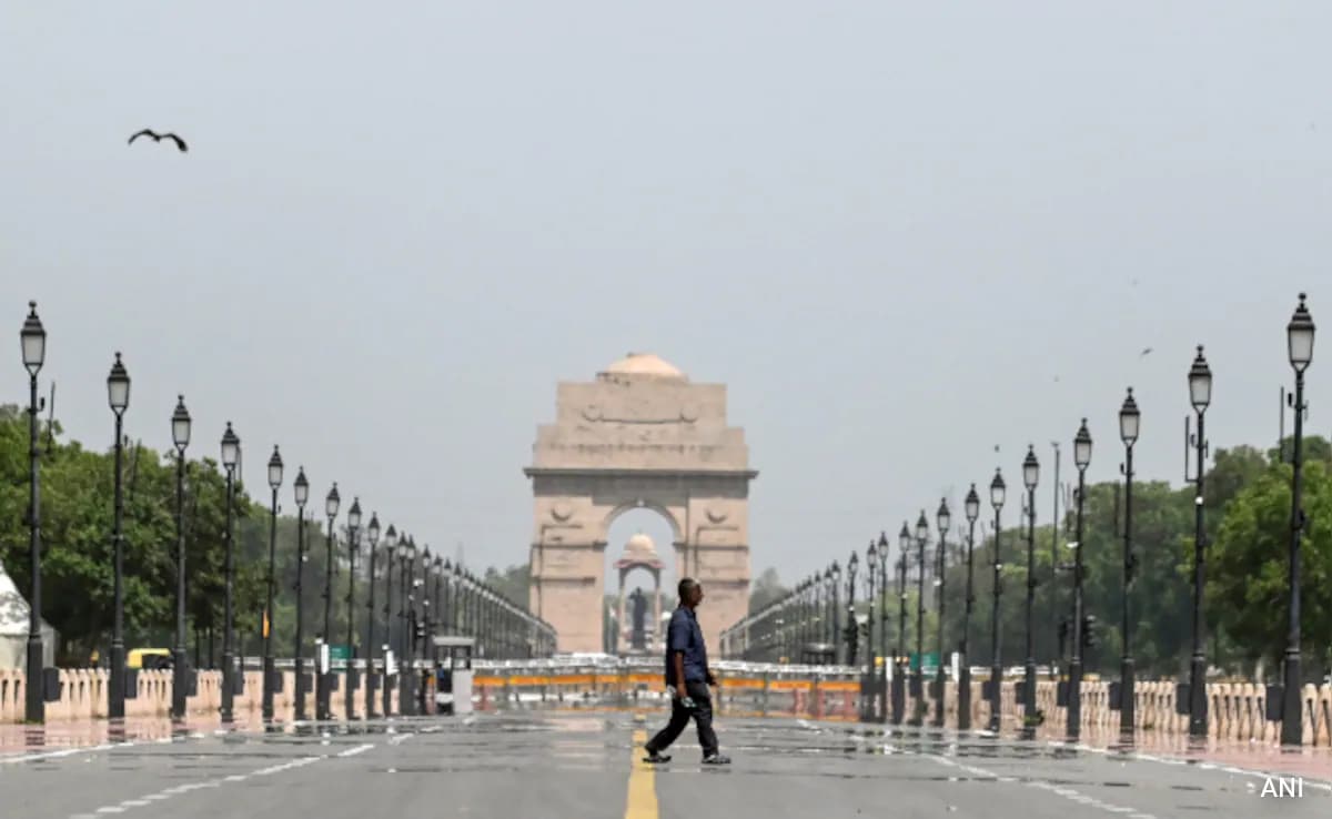 Delhi to face severe heatwave soon, temperature may hit 45 degrees Celsius