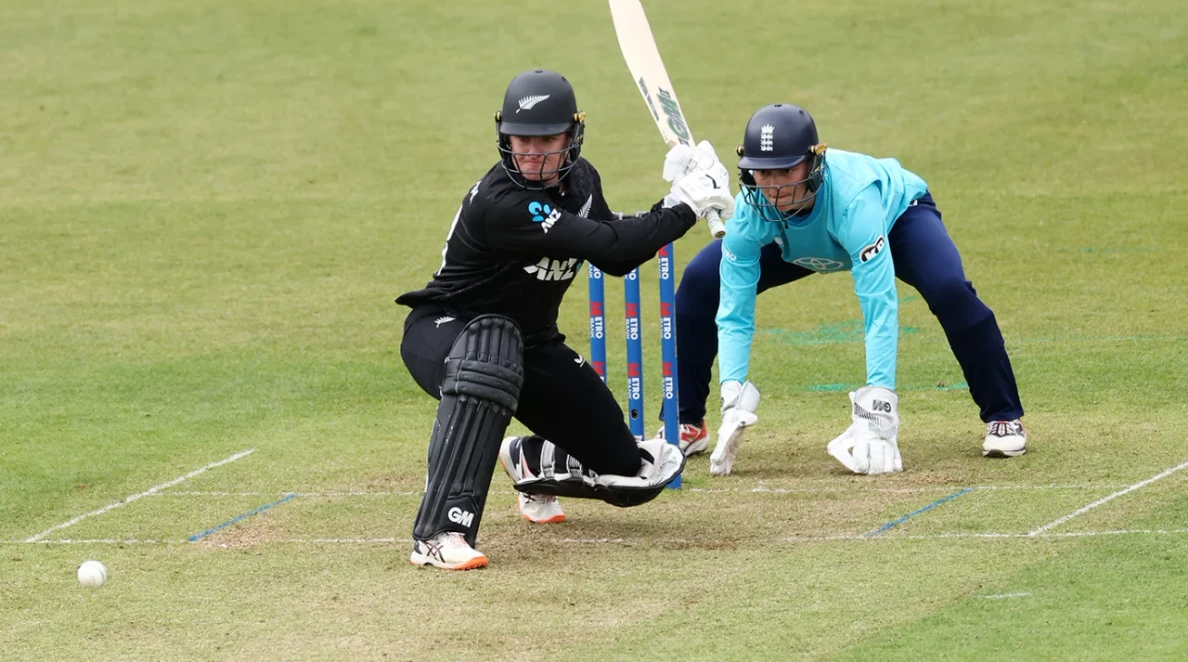 New Zealand vs England: Green and Halliday lead series-levelling victory
