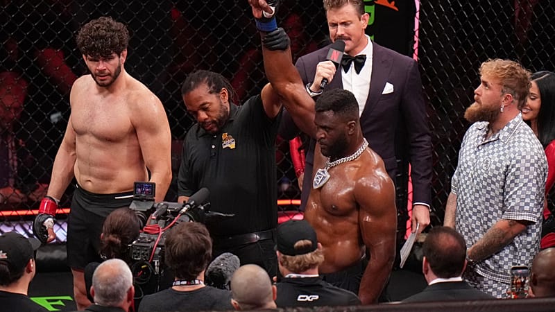 Cameroonian MMA heavyweight star scores first round knockout