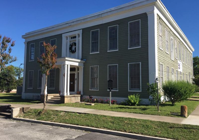 This quirky Texas town offers giant pecans, haunted saloons, and small ...