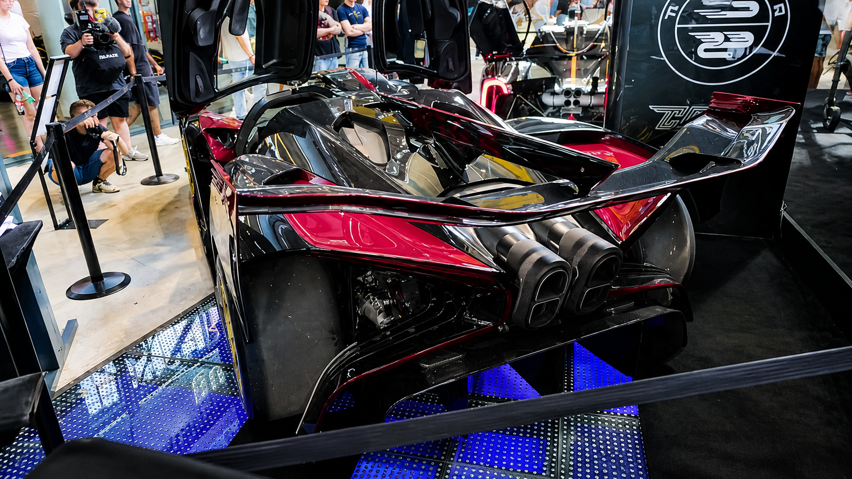 Hypercar-Show in München: Der Bugatti Bolide live