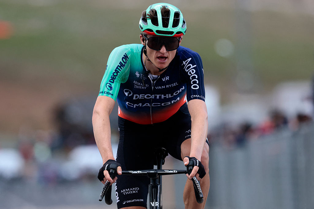 UAE Team Emirates-XRG manager looks on Vingegaard's Blockhaus ascent ...
