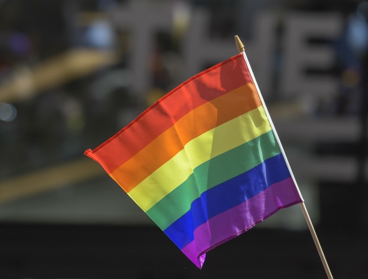 Câmara de Lisboa hasteia bandeira LGBTQIA+ na Praça do Município