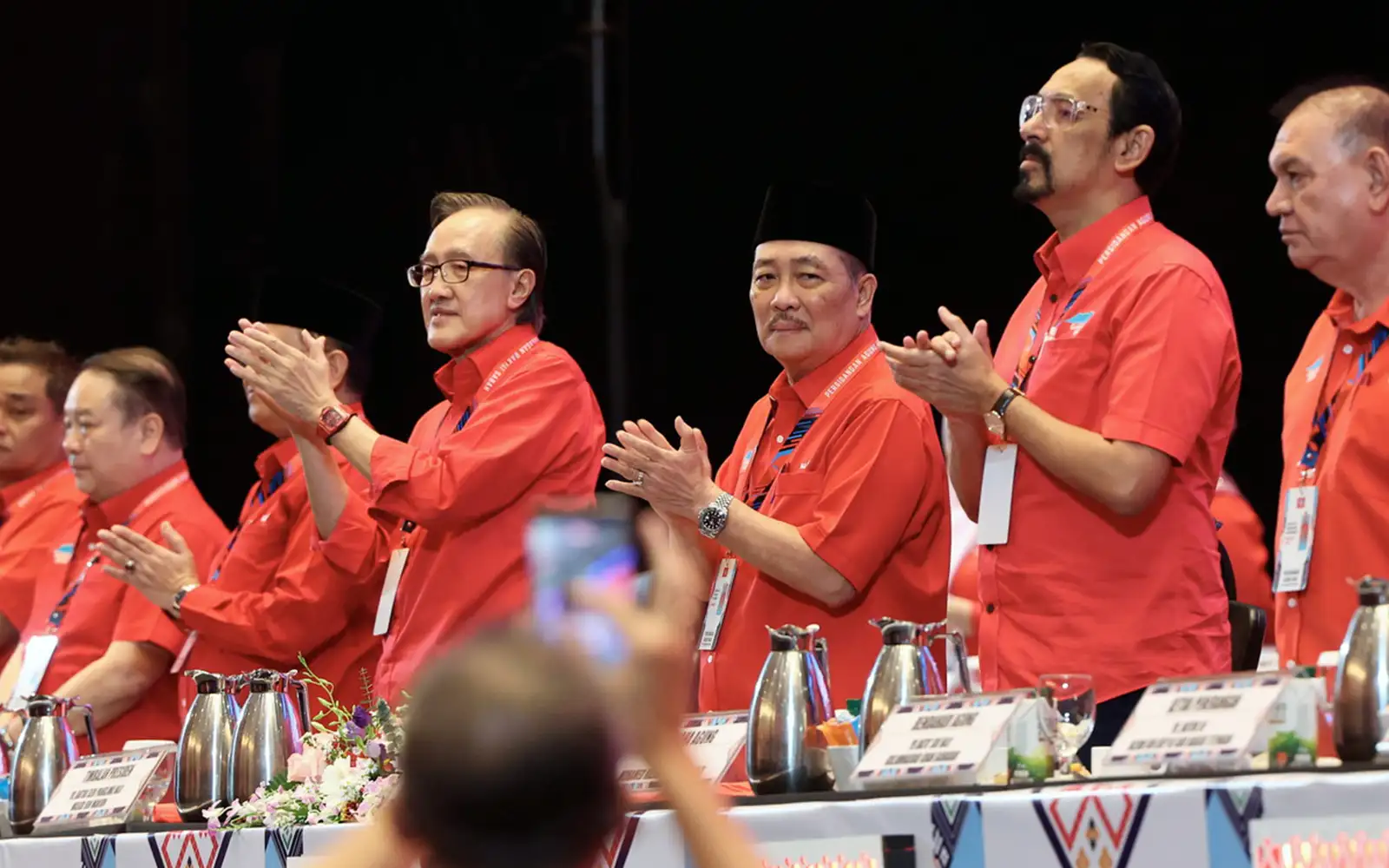 Hajiji’s Gagasan Rakyat agrees on constitution amendment to trim divisions