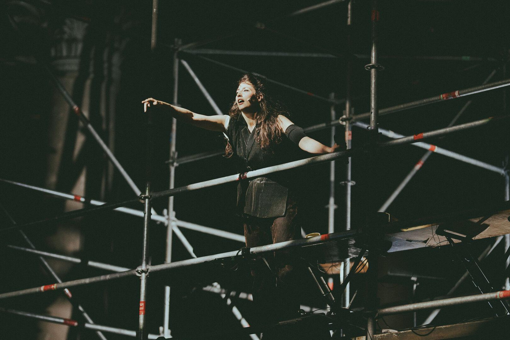 „A Day Before“ bei den Festwochen: Furioses Manifest gegen Gewalt