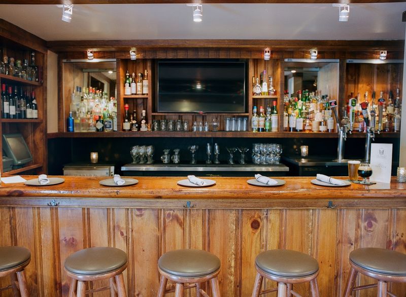 This Virginia historic inn refuses to renovate (and that’s exactly the ...