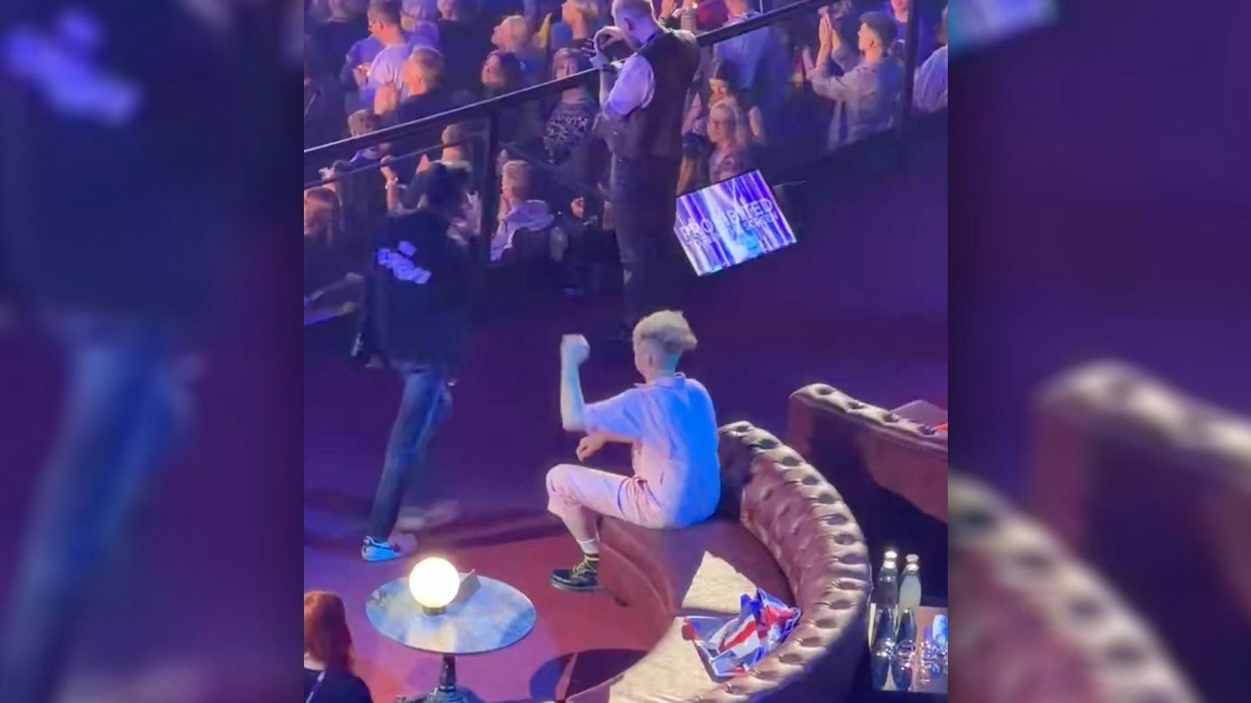0 Punkte! ESC-Star auf Couch allein gelassen