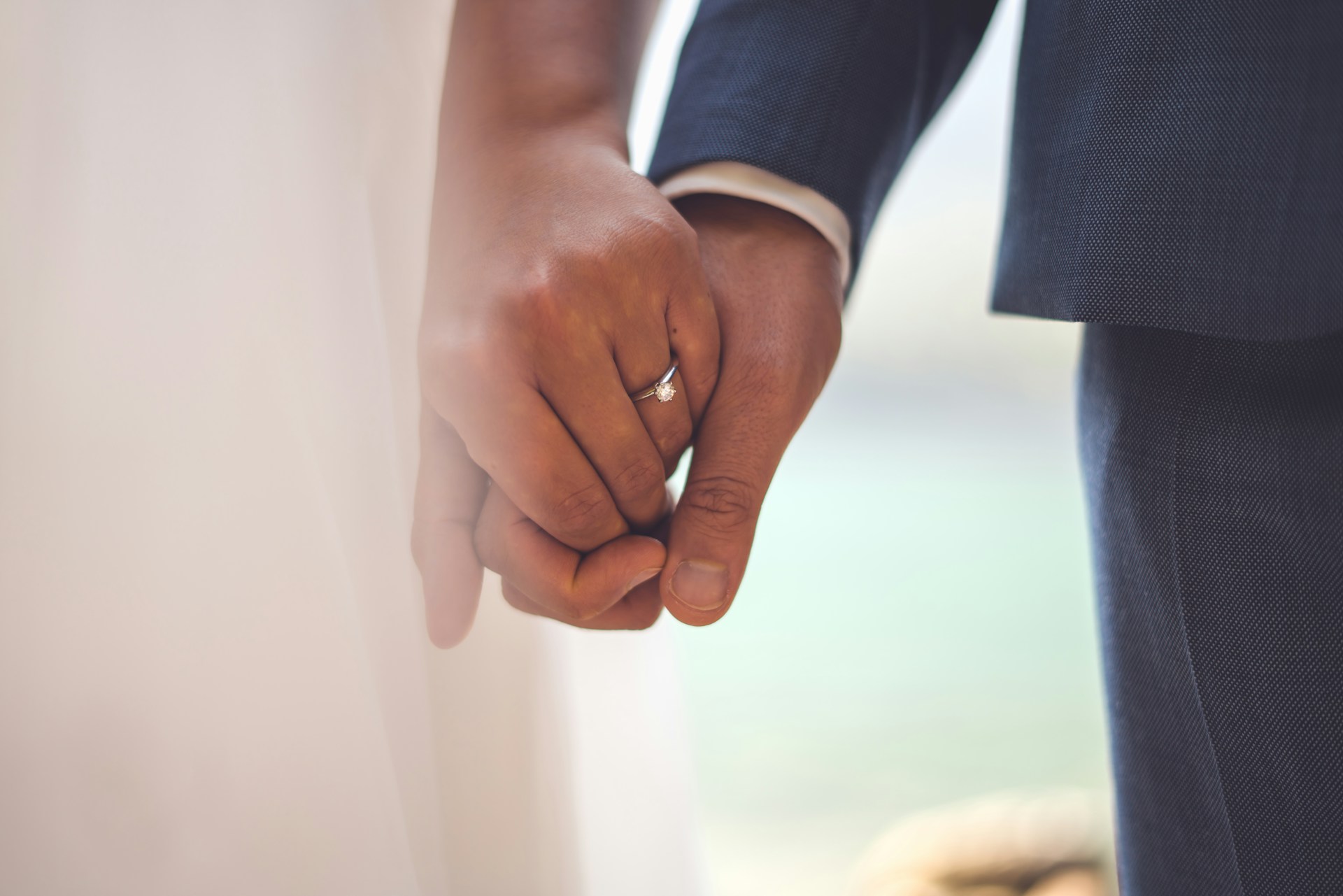 8 signs you’re marrying the wrong person (and 5 signs you’re marrying ...