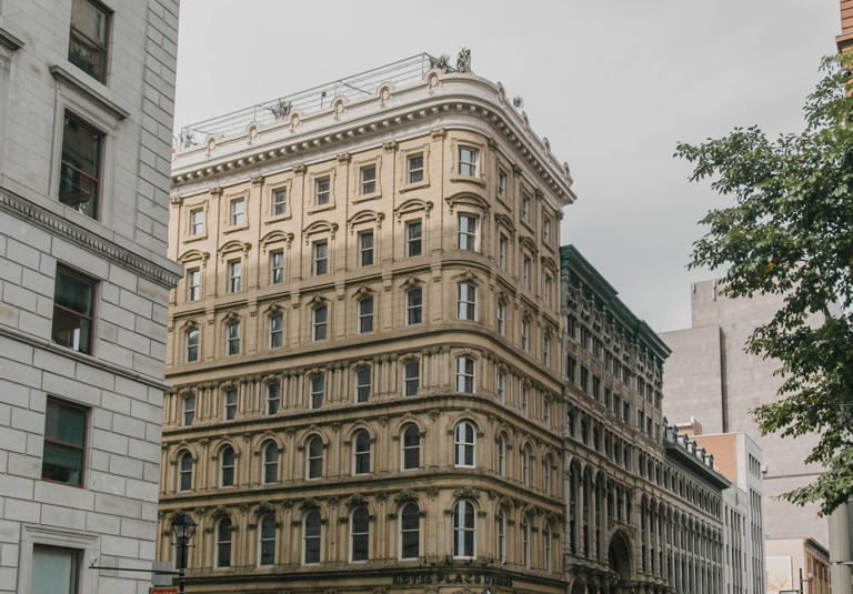 The most luxurious Montreal hotels that give Paris vibes